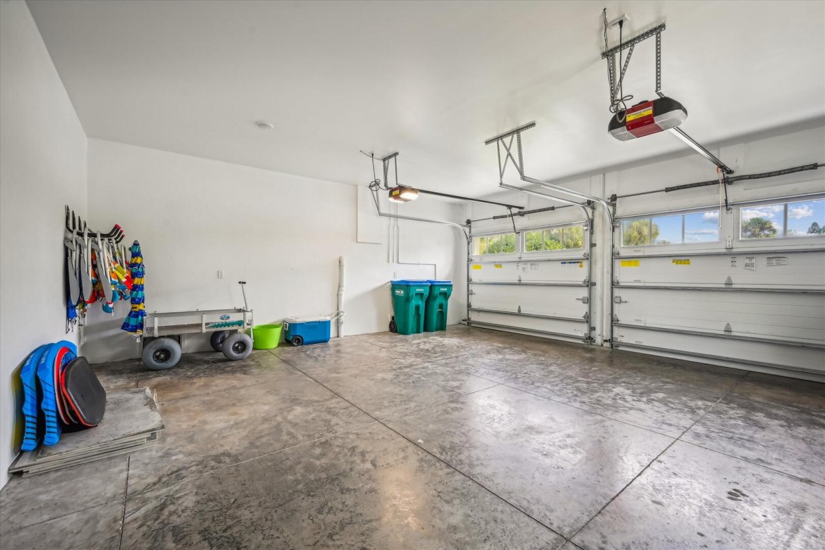 Coconut Ranch | Holmes Beach, FL | Lizzie Lu's Island Retreat