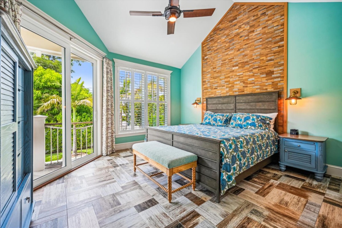 Coconut Ranch | Holmes Beach, FL | Lizzie Lu's Island Retreat