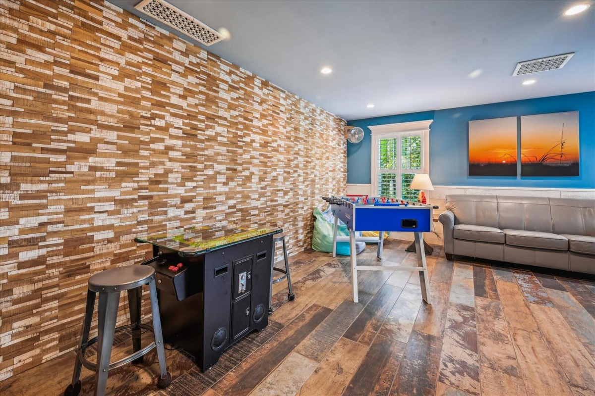 Coconut Ranch | Holmes Beach, FL | Lizzie Lu's Island Retreat