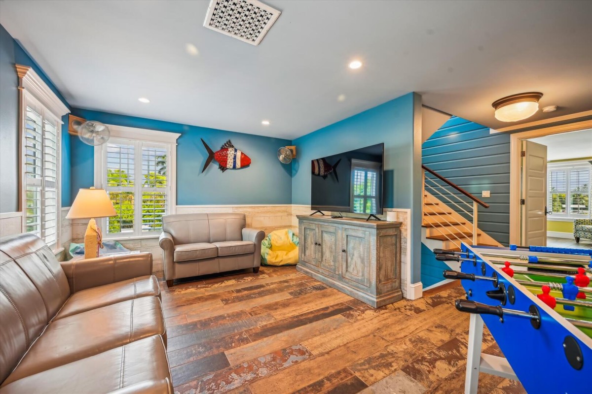 Coconut Ranch | Holmes Beach, FL | Lizzie Lu's Island Retreat